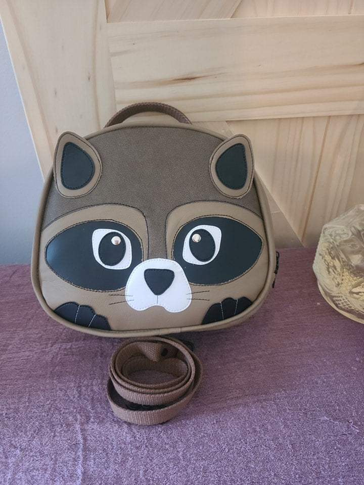 Hugo Handbag: Wild Wonders Add-on Collection – Carbon Chic